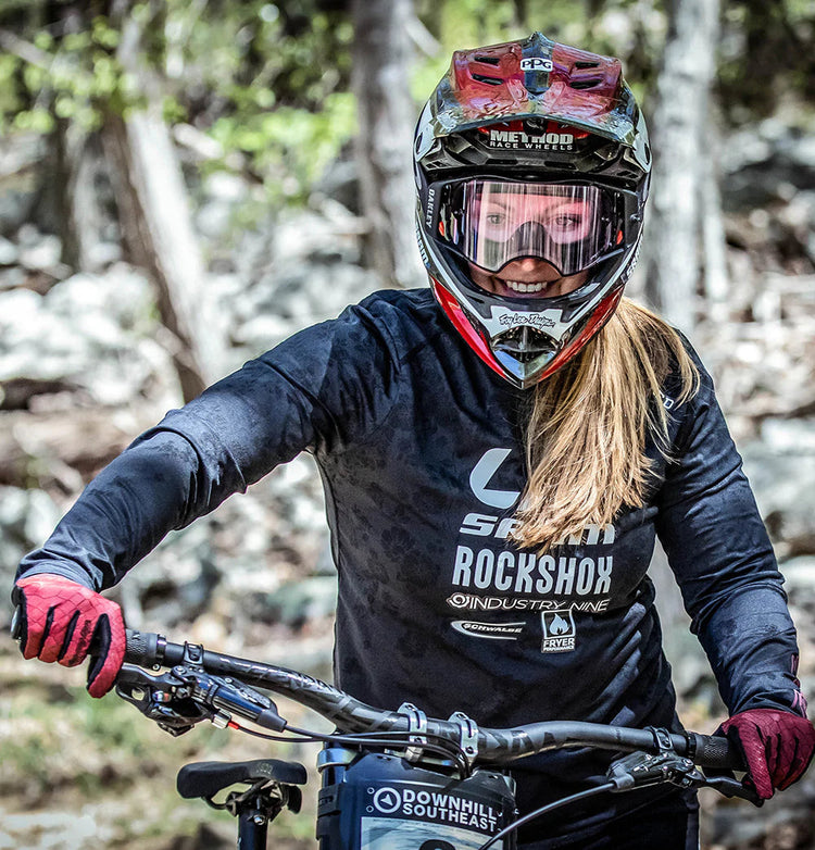 Caroline Washam – Troy Lee Designs EU